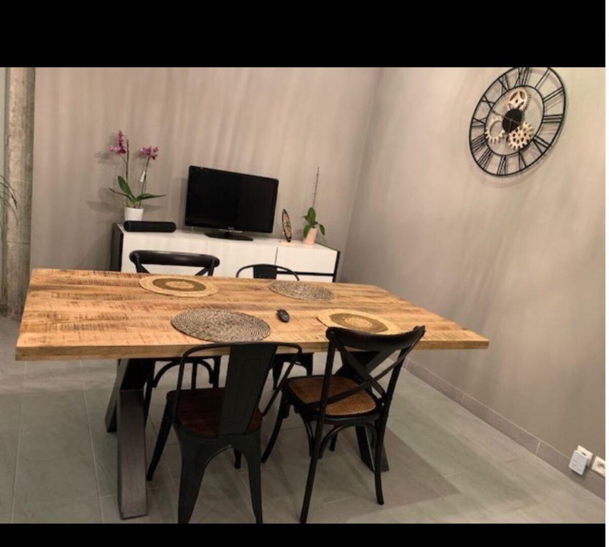 Nos meubles chez vous - Meuble House